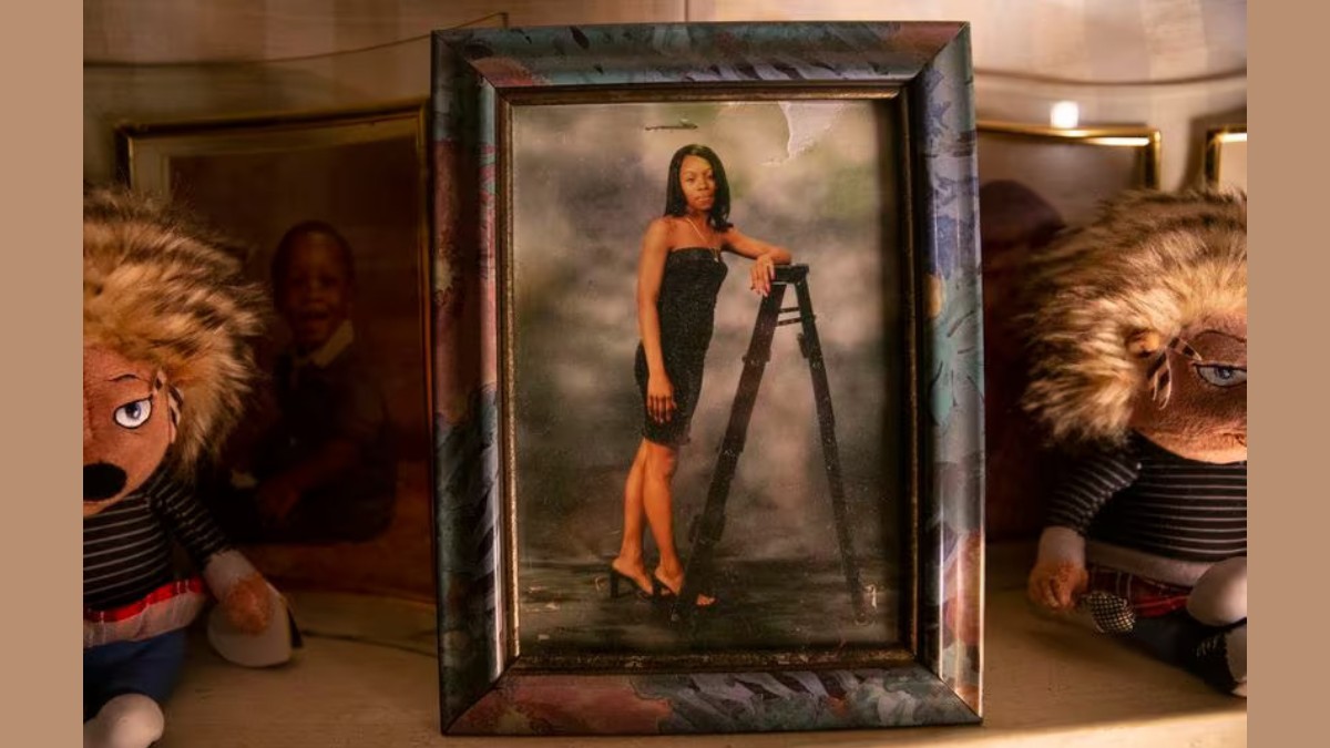 Civil lawsuit over woman’s death in Dallas police custody dismissed in ...
