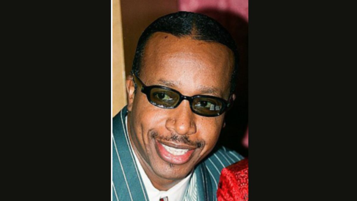 Stanley Kirk Burrell, aka "MC Hammer" Served in the U.S. Navy - Texas ...