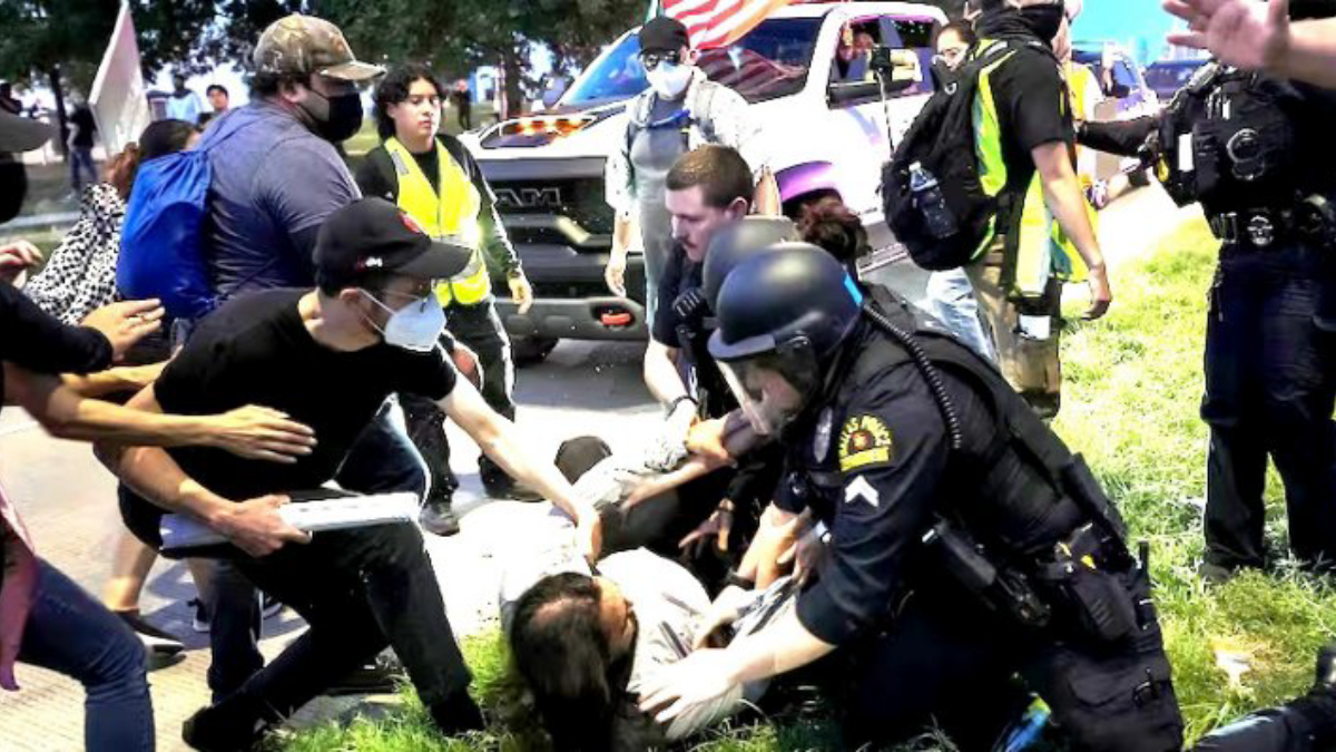 Dallas anti-ICE protest turns tense as crowd takes to street - Texas ...