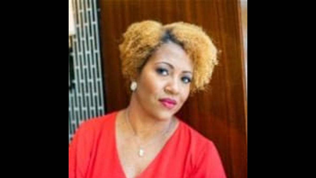 Superb Woman: DAMALI HILL - Texas Metro News