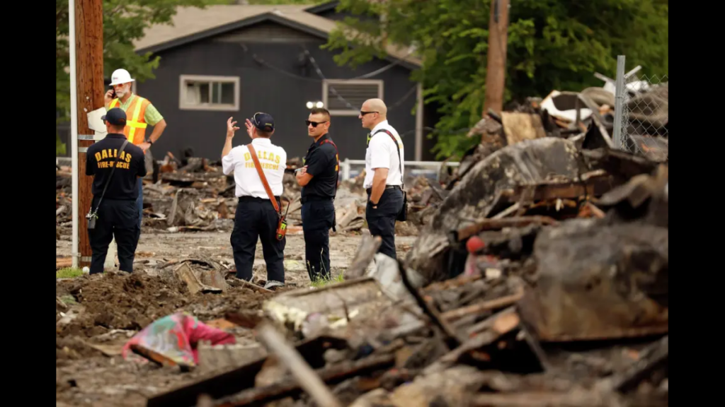 Drill rig gathering soil samples hit gas line at site of Dallas ...