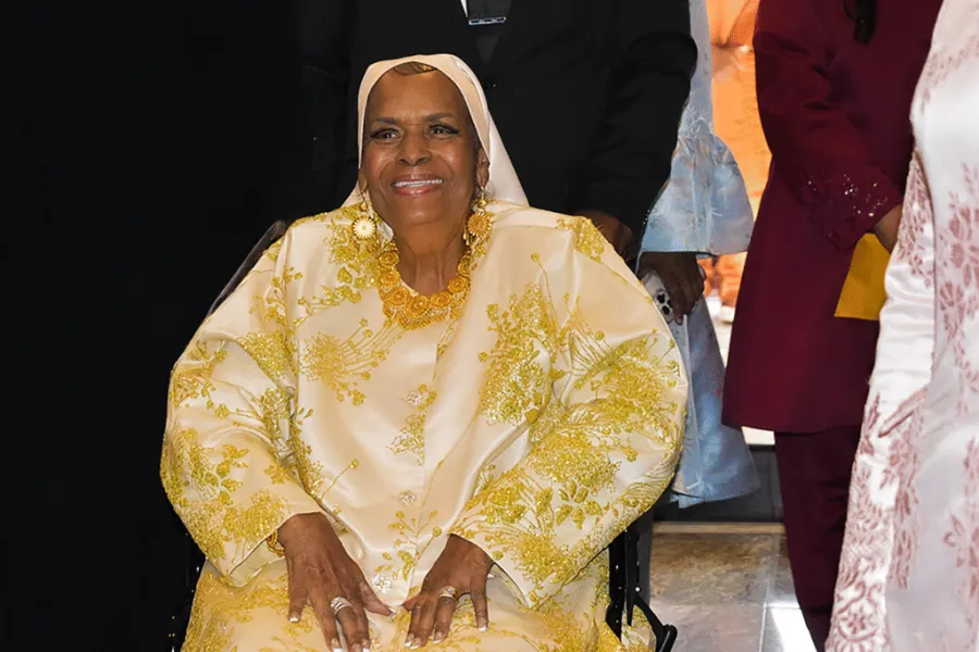 Mother Khadijah Farrakhan, Wife Of Louis Farrakhan, Dies At 90 – Texas ...